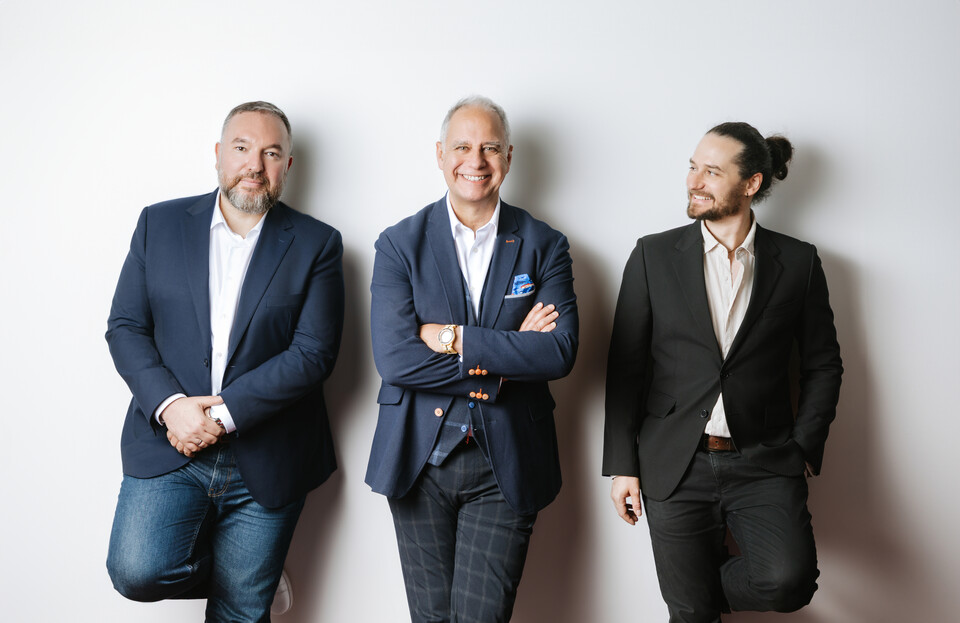 양자기술로 혁신하는 'AI 모델 압축' 기술...멀티버스 컴퓨팅, 성능은 그대로 상용화 발판 마련